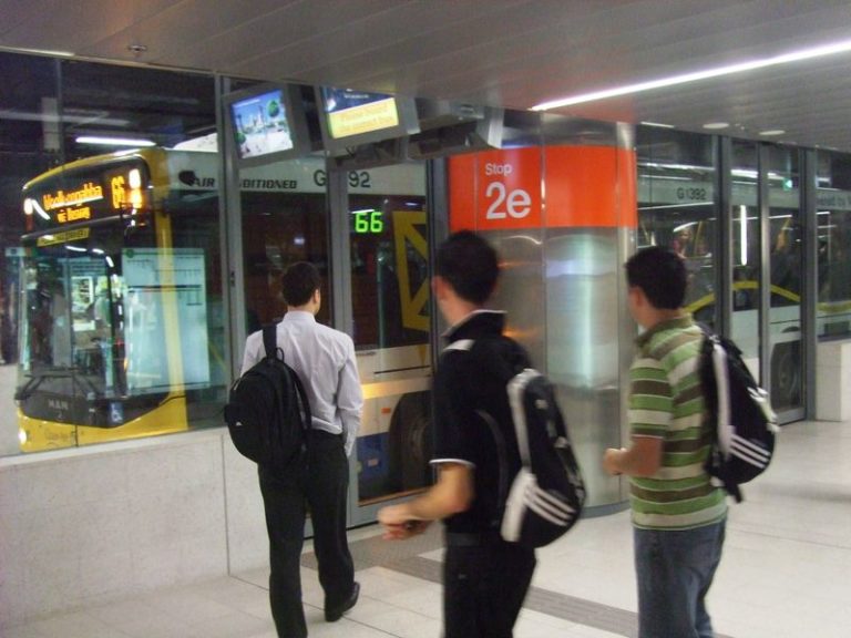 Basics: Should Bus Rapid Transit be Open or Closed? — Human Transit